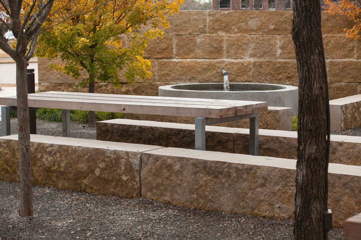 Hocker Design Group – mooool