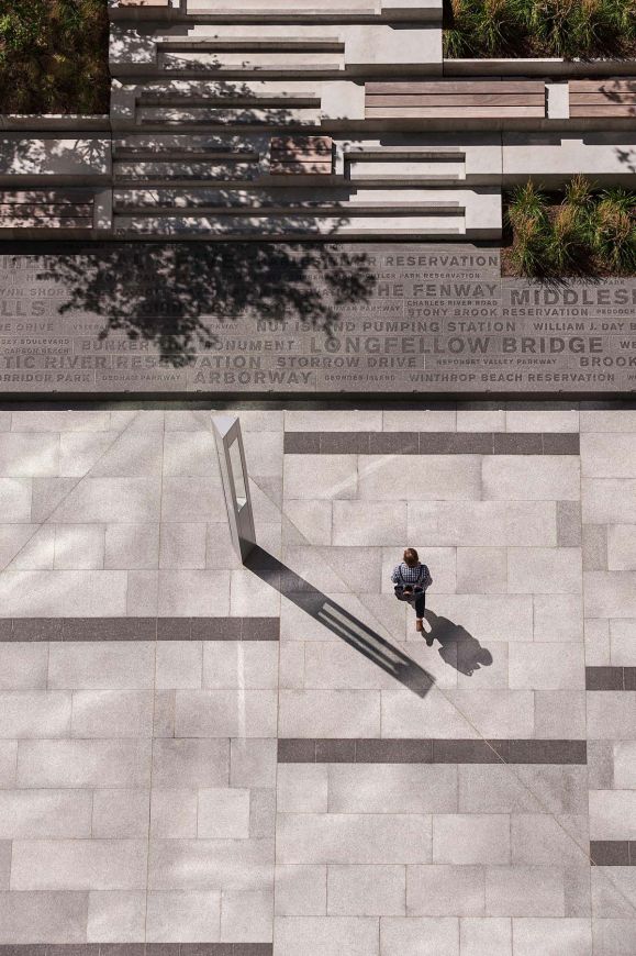 Roemer Plaza – Suffolk University by KMDG – mooool