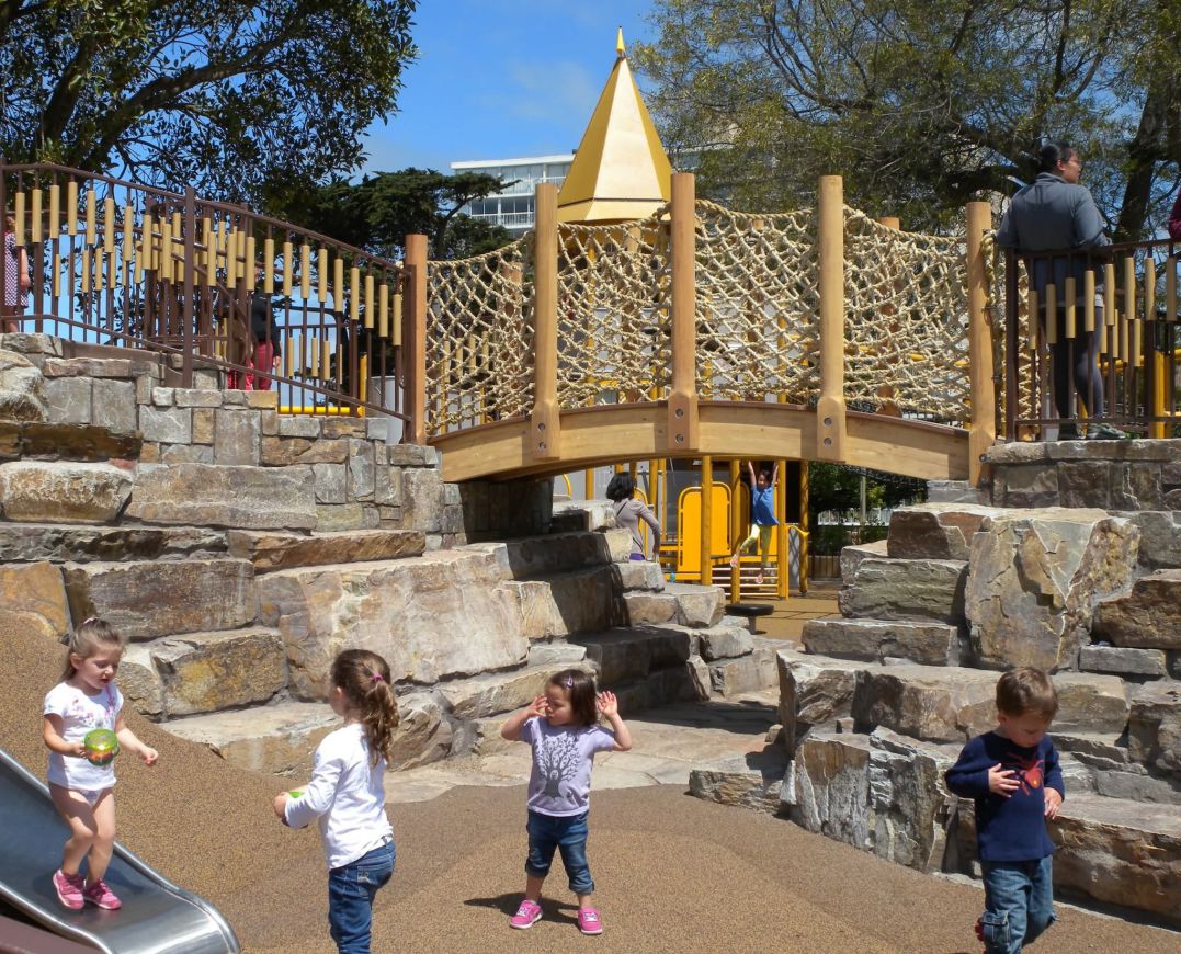 Lafayette Park Playground by Miller Company Landscape Architects – mooool