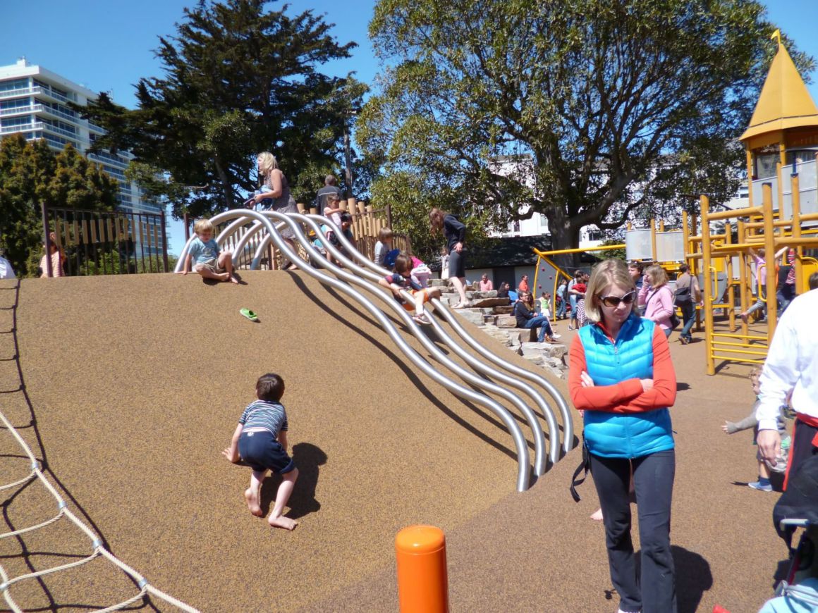 Lafayette Park Playground by Miller Company Landscape Architects – mooool