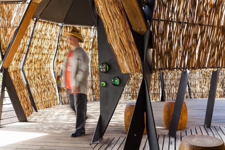 Lemur Exhibit at Melbourne Zoo by Urban Initiatives – mooool