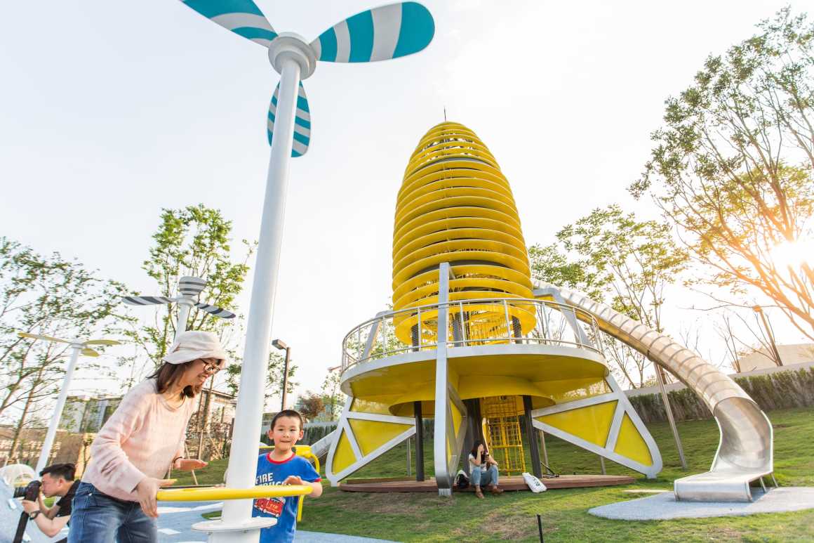 Kid’s Playground City Of The Sky by L&A design – mooool