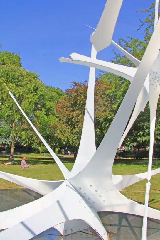 Triumph Pavilion 2015: Sky Pavilion by Nonscale Co – mooool