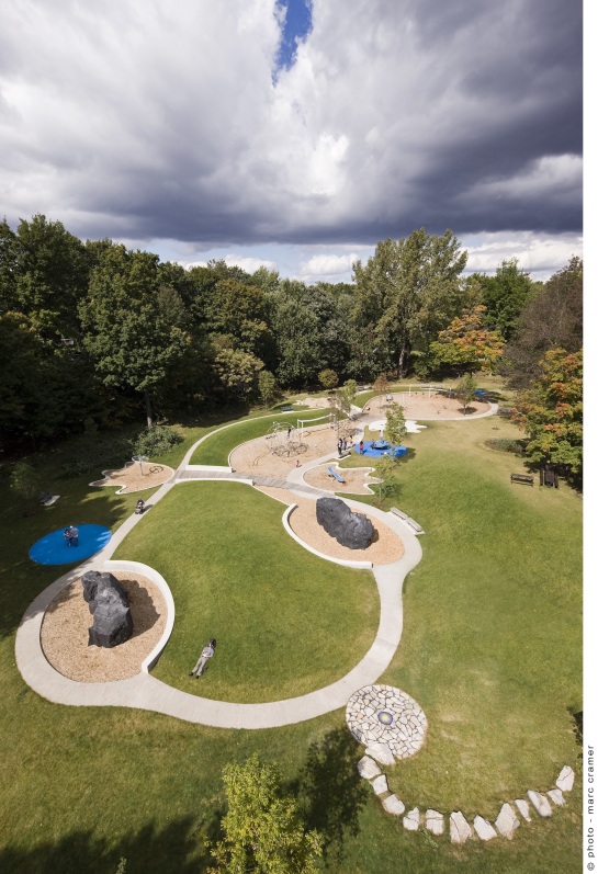 Mount-Royal Park’s playground by Lemay – mooool