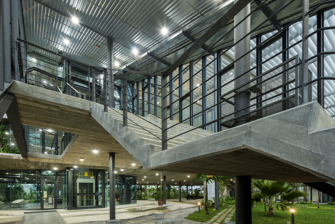 Paramit: Factory in the Forest by Design Unit Architects – mooool