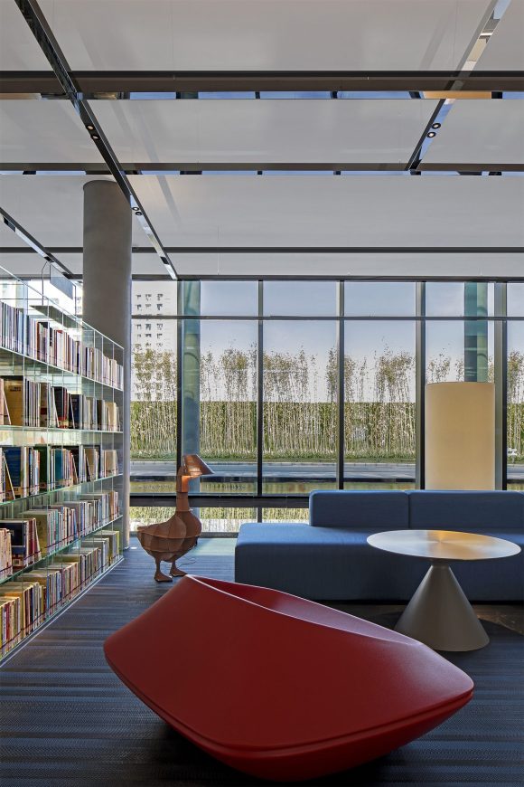 Guangzhou Library – Pinxiu Xingyue Mansion by DOMANI – mooool