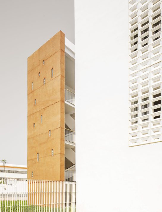 Concrete phrontistery by Tarik Zoubdi Architecte – mooool