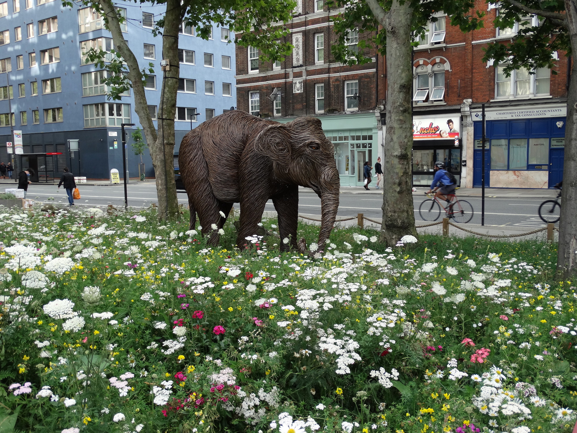Sayer Street & the Meadow by B|D Landscape Architects – mooool