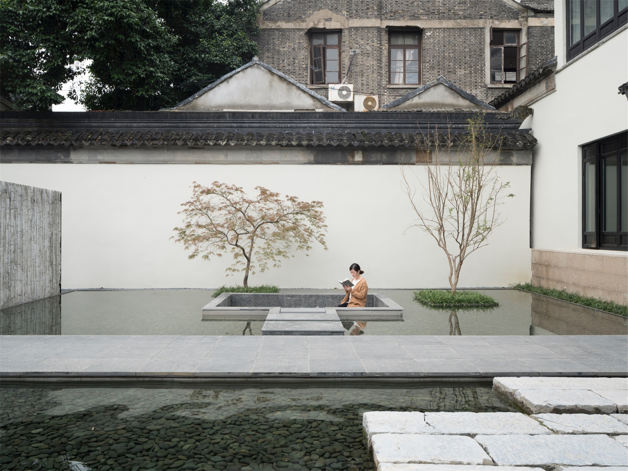 Historic House Renovation in Suzhou By B.L.U.E. Architecture Studio ...