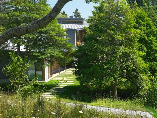 宜人湾，面朝海湾的宁静庭院 / STIMSON STUDIO – mooool木藕设计网