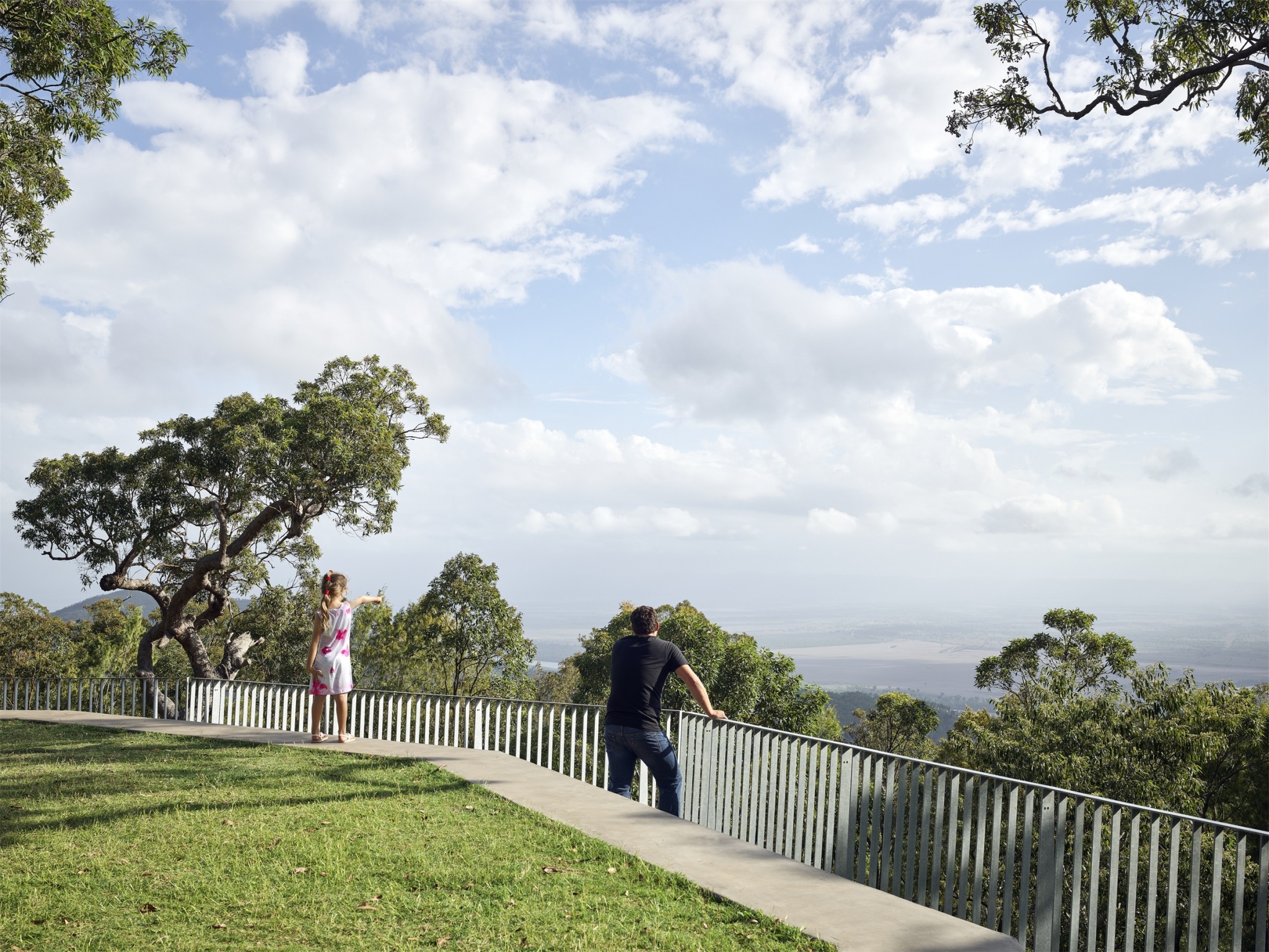 Fraser Park, Mt Archer by Design+Architecture – mooool