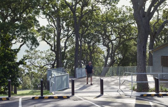 Fraser Park, Mt Archer by Design+Architecture – mooool