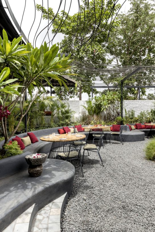 Think of It ! Both Café and Restro by Studio Lagom – mooool