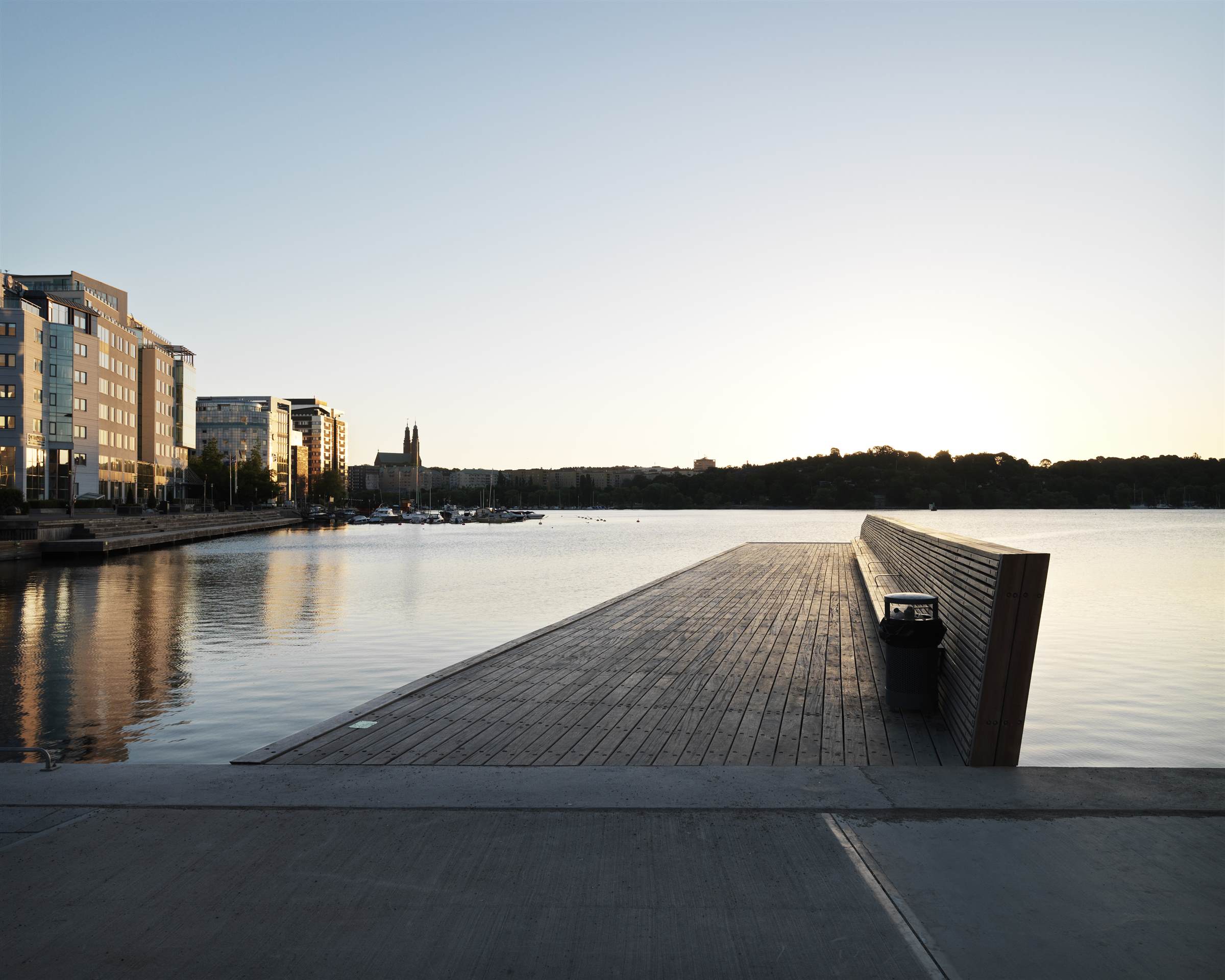 斯德哥尔摩，Sjövikstorget海滨广场 / Sweco Architects – mooool木藕设计网