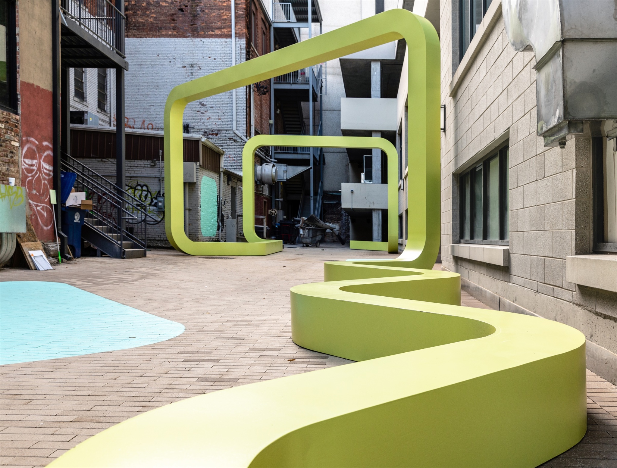 City Thread by SPORTS – mooool