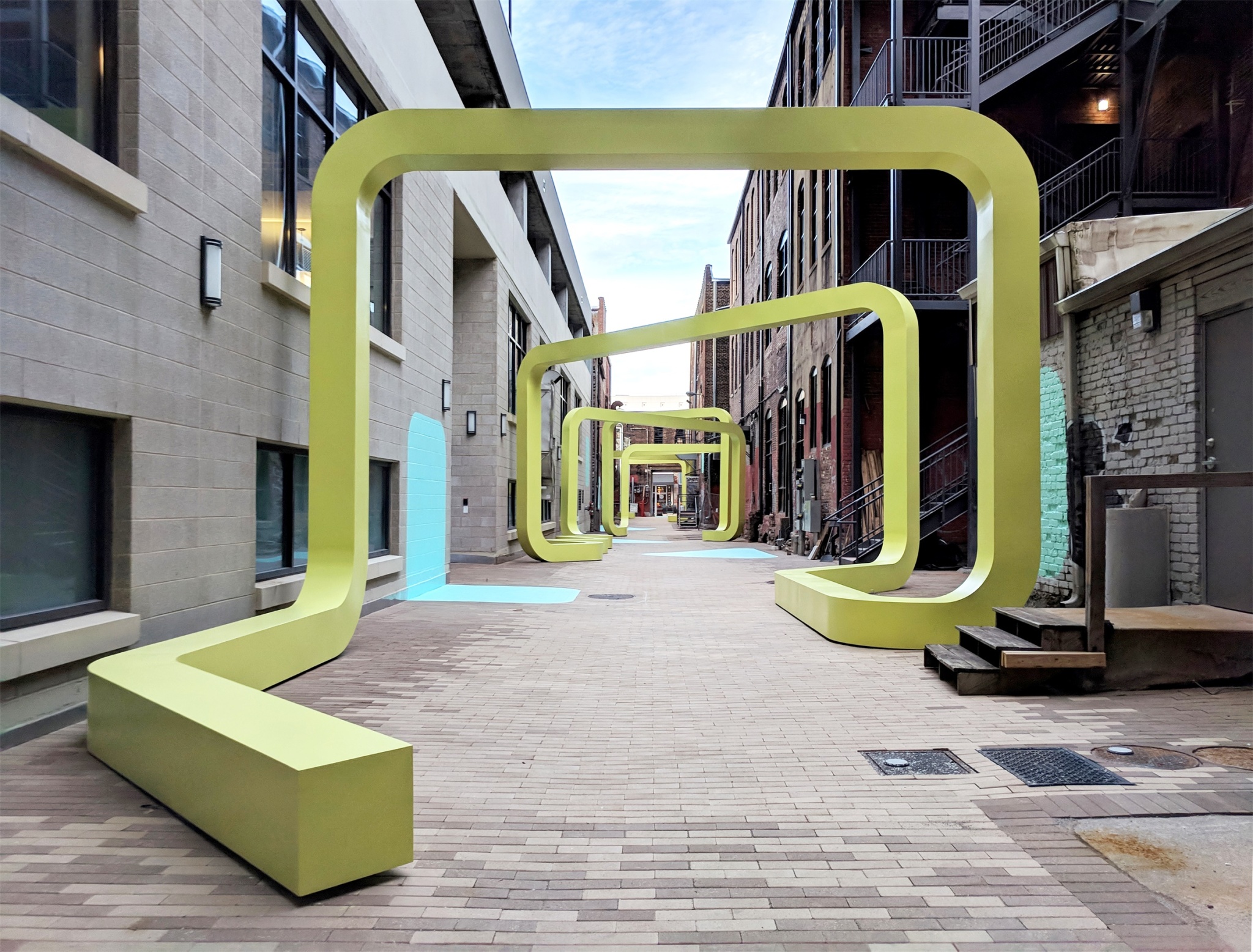 City Thread by SPORTS – mooool