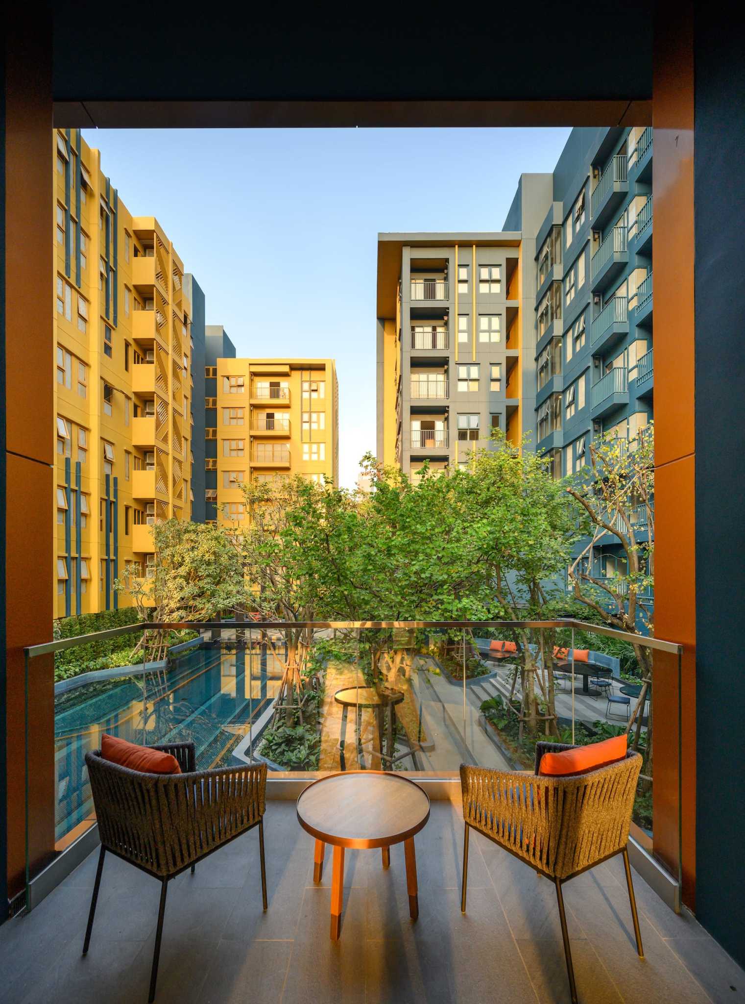 曼谷素坤逸50号 / TK Studio – mooool木藕设计网