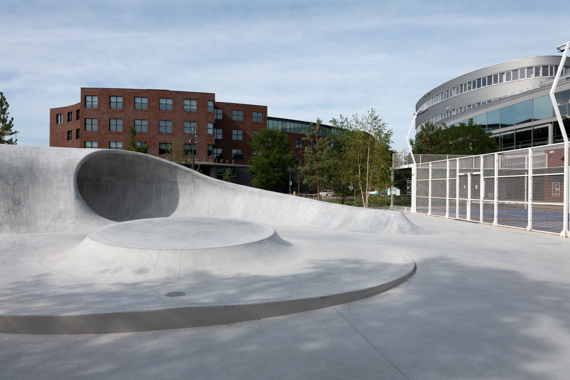 Nike EHQ Skate Landscape by F31 BV – mooool