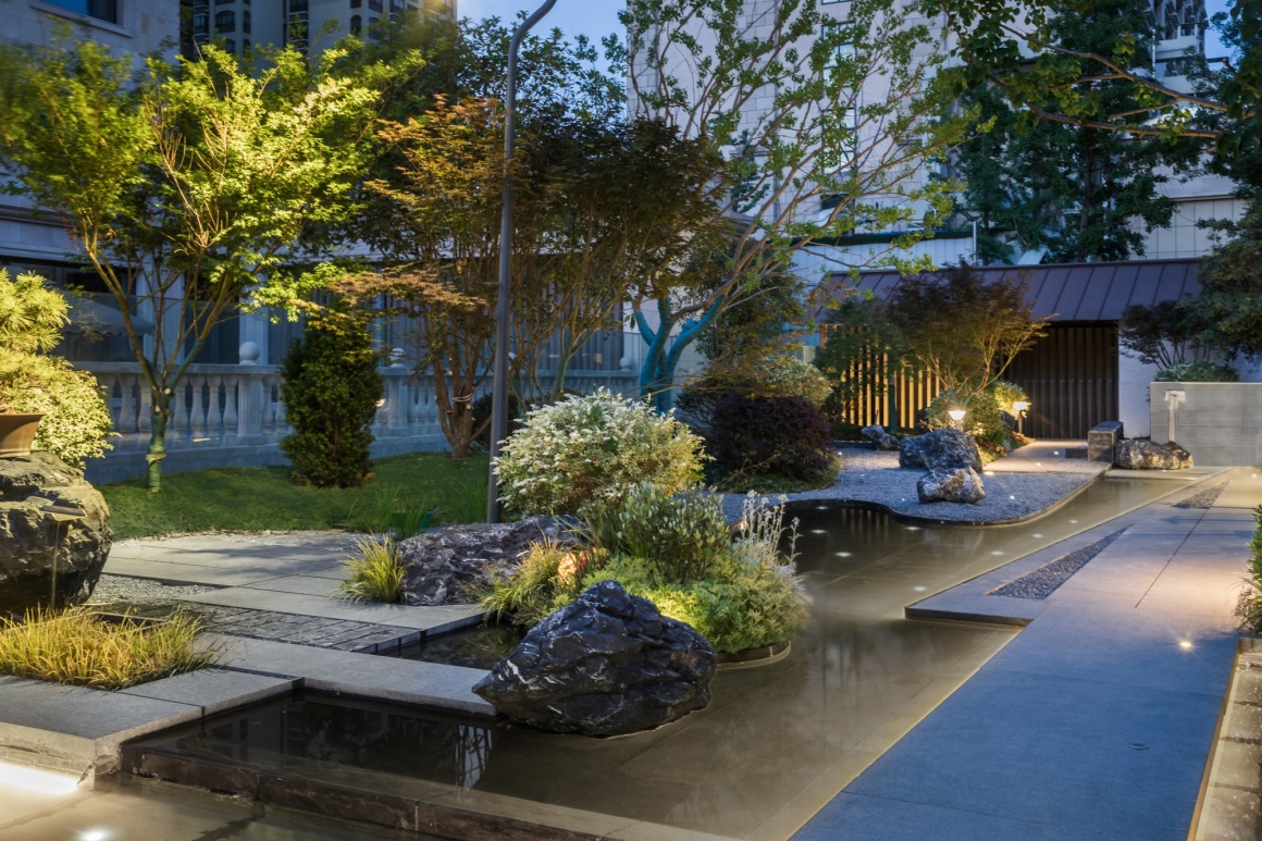 Private House Garden Landscape Design Project By SHHS Studio – mooool