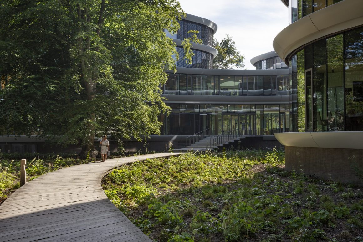 Office Campus, De Reehorst, Triodos Bank by Arcadis Landscape ...