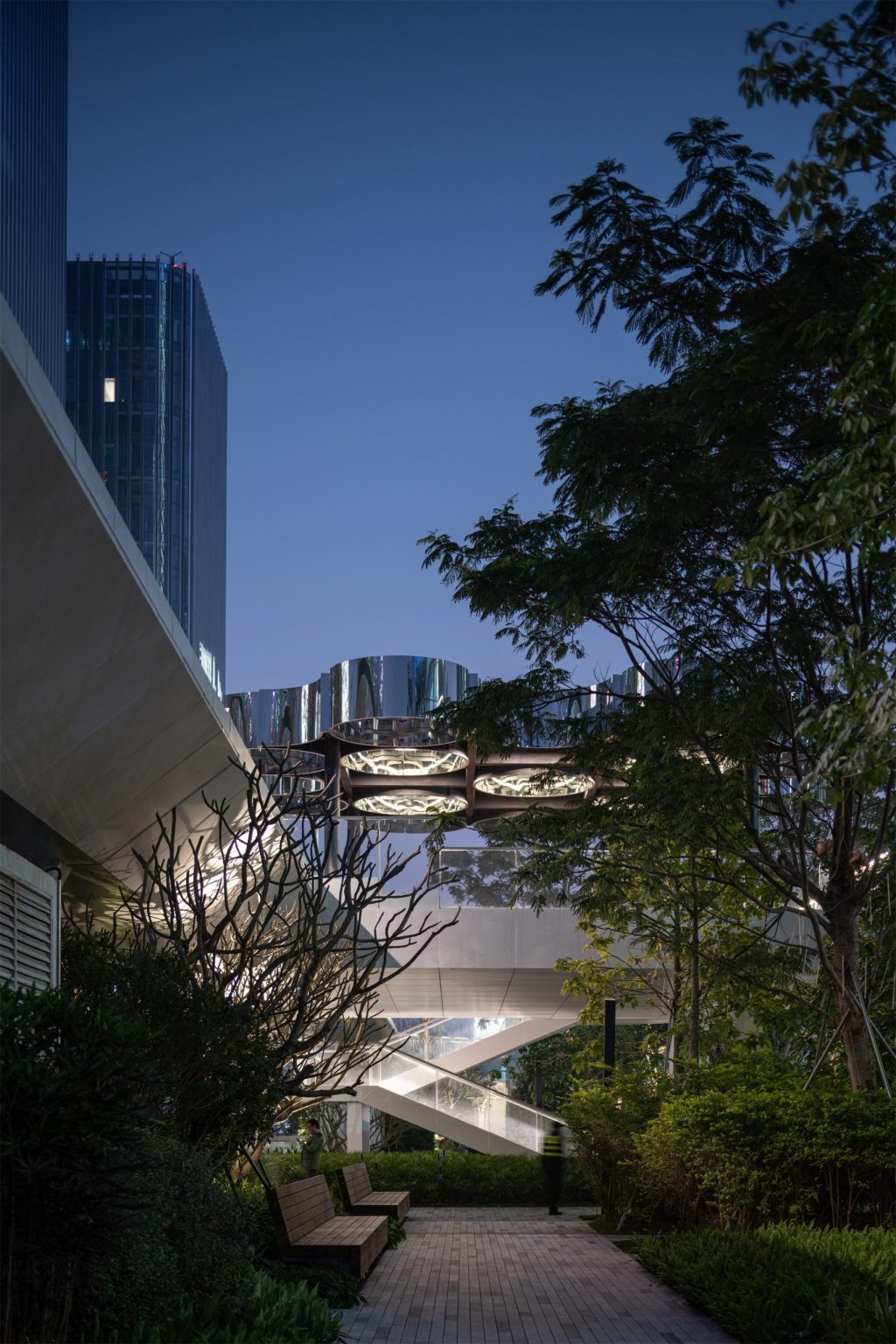 深圳宝安滨海廊桥-城海相融的湾区新地标 / AUBE欧博设计 – mooool木藕设计网