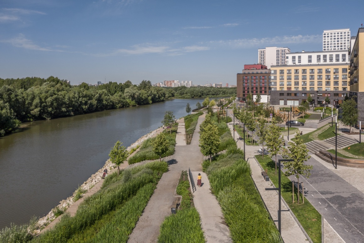 Riverfront park in Novosibirsk by Brusnika – mooool