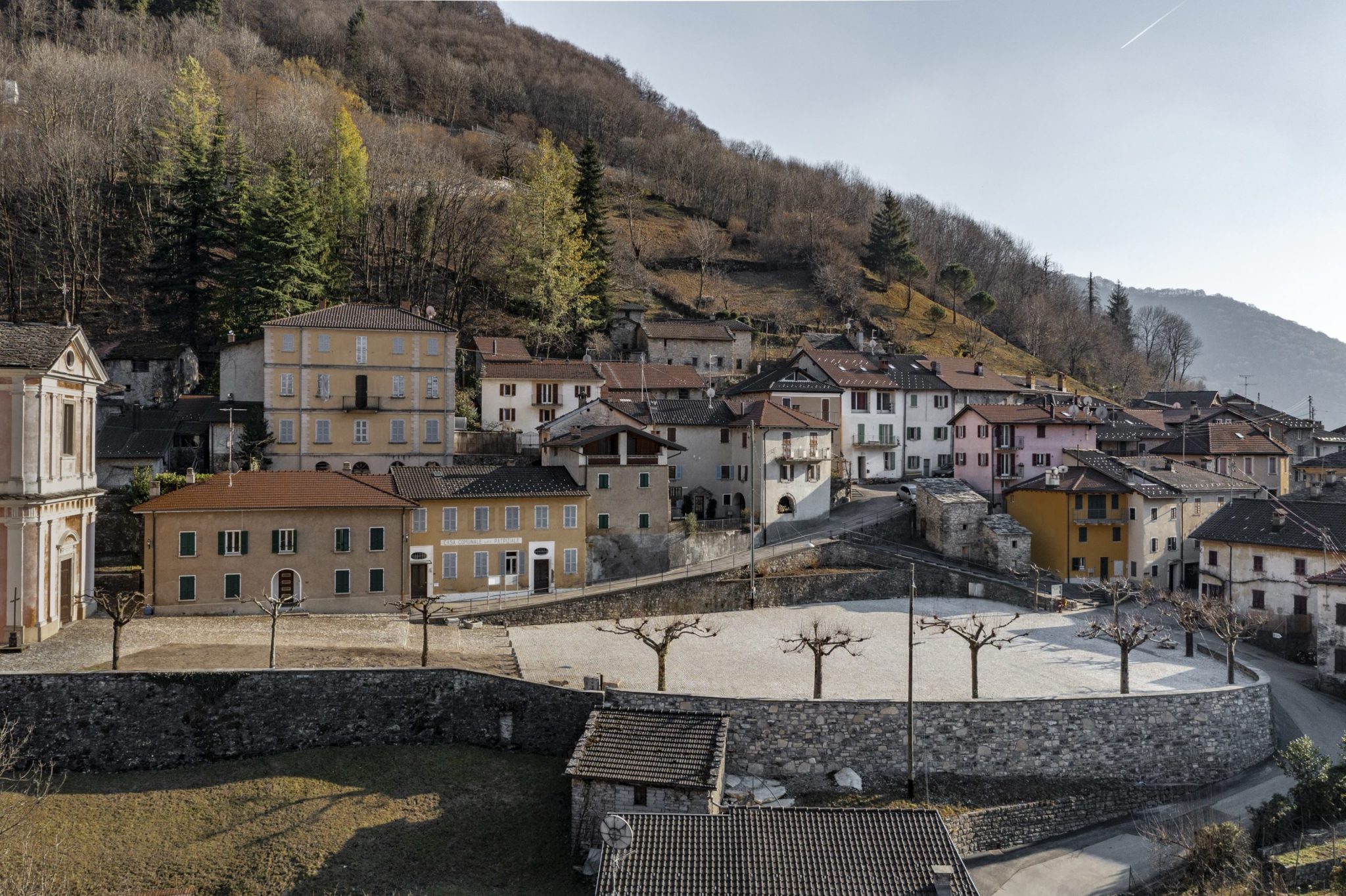Cabbio square by enrico sassi architetto – mooool