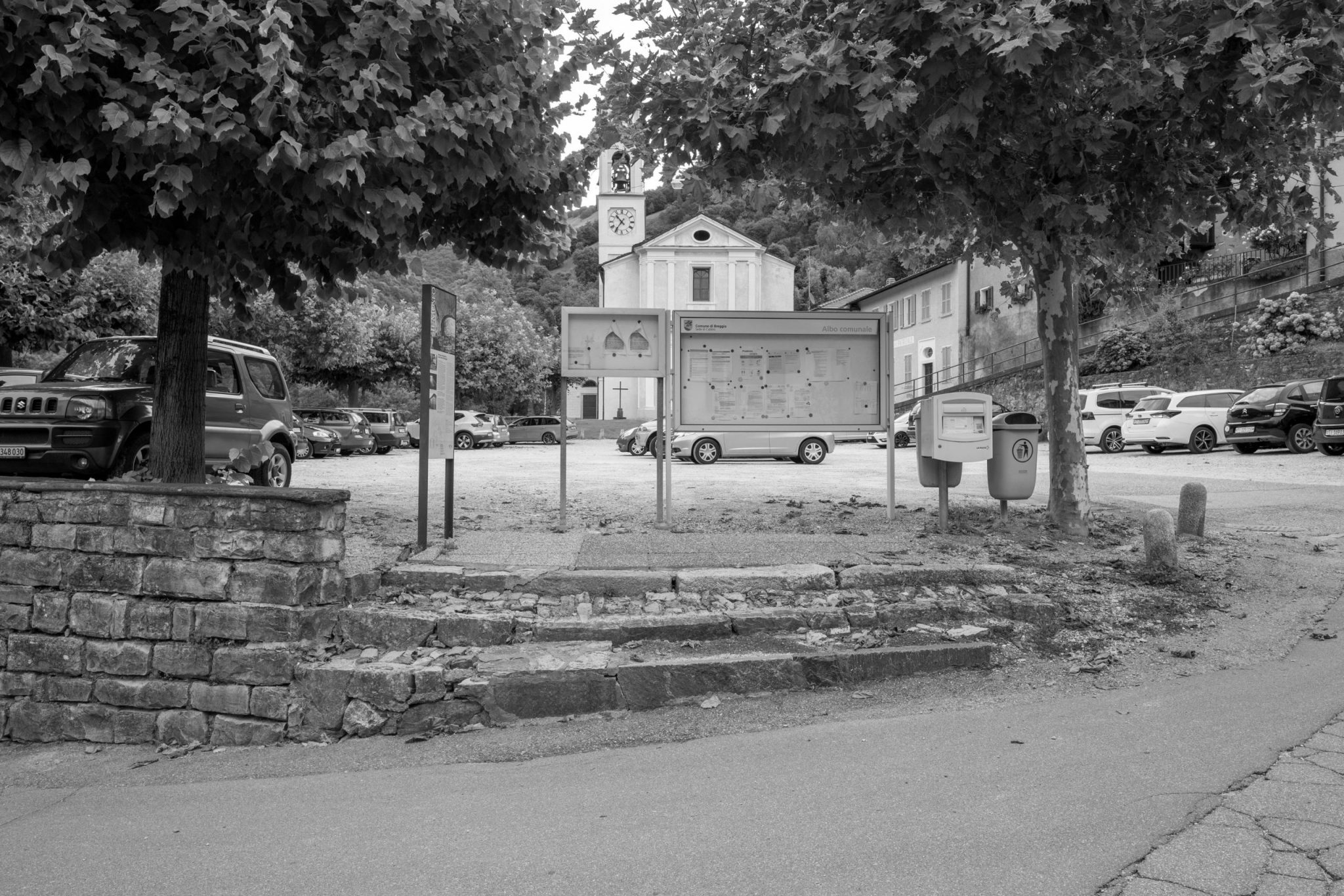 Cabbio square by enrico sassi architetto – mooool