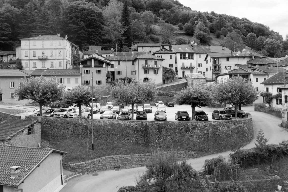 Cabbio square by enrico sassi architetto – mooool