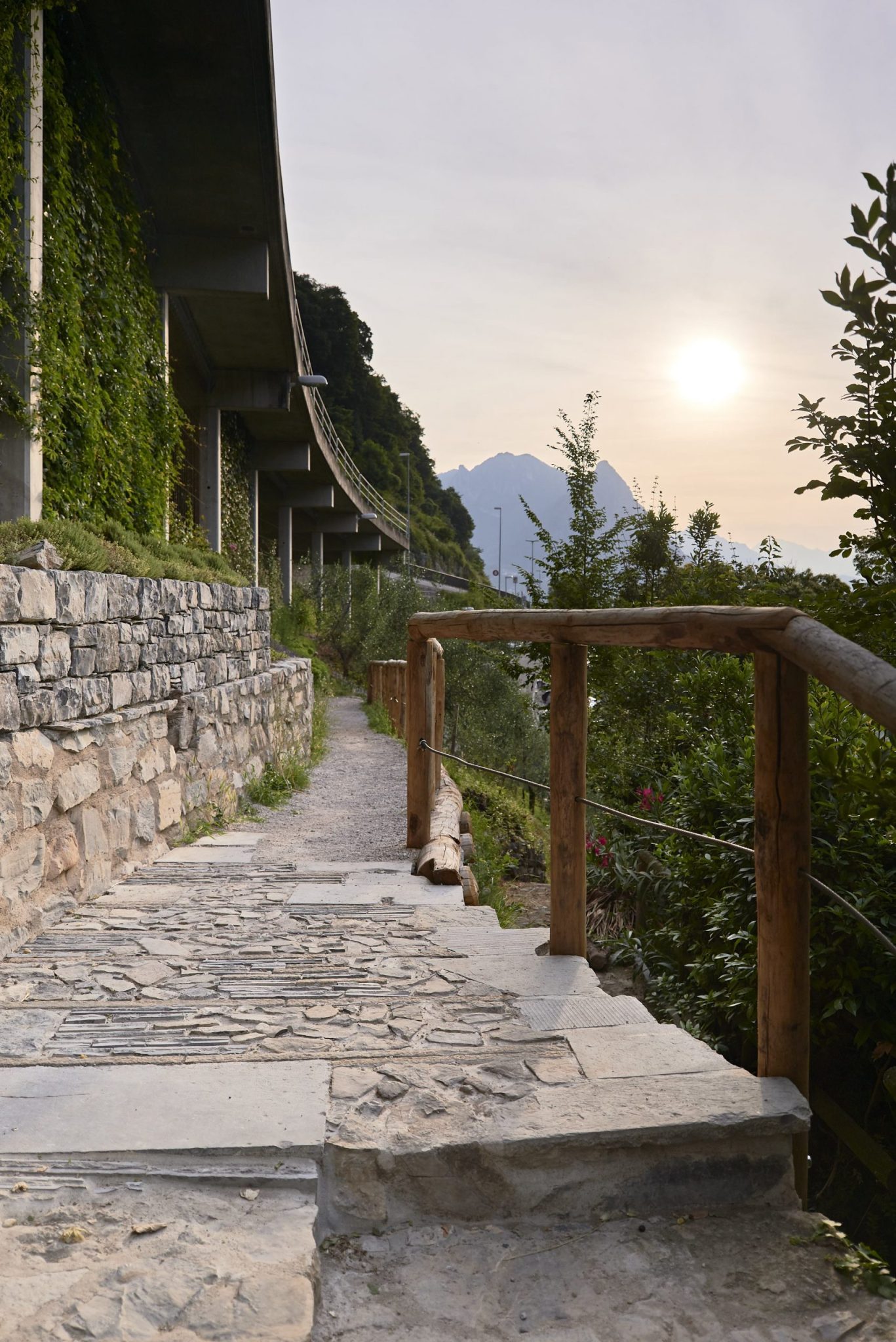 Vertical Garden by enrico sassi architetto – mooool