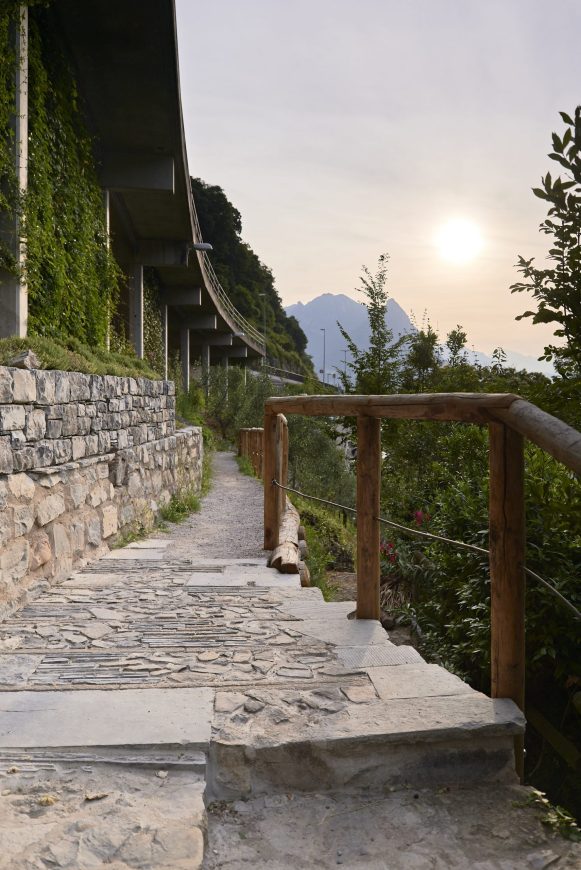 Vertical Garden by enrico sassi architetto – mooool