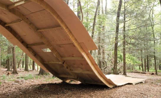 Peak-A-Boo by i/thee – mooool