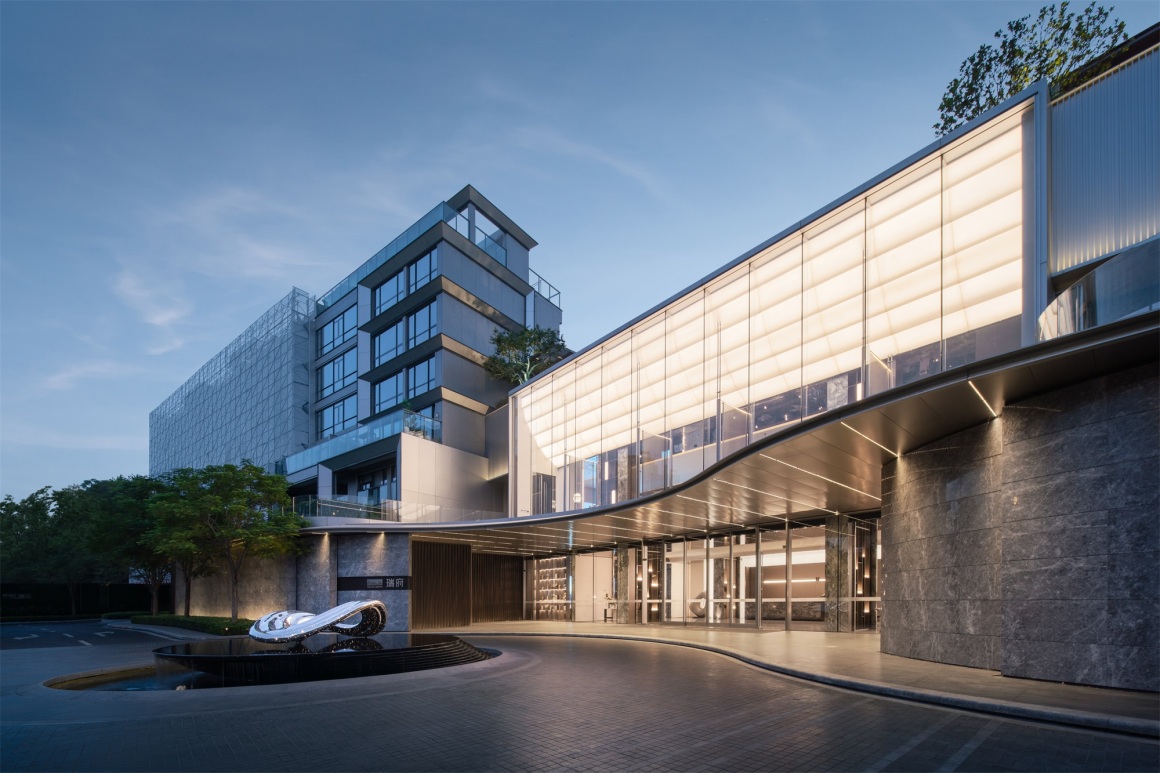 CR LAND · Park Lane Mansion, Guangzhou By VOYA Landscape – mooool