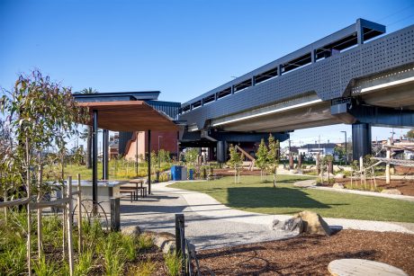 Bell to Moreland Level Crossing Removal Project by Tract – mooool