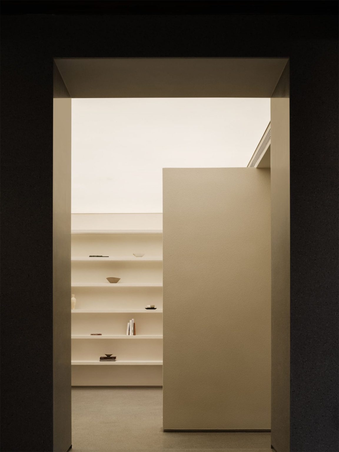 Renovation Design Of Traditional Chinese Quadrangle House by F.O.G ...