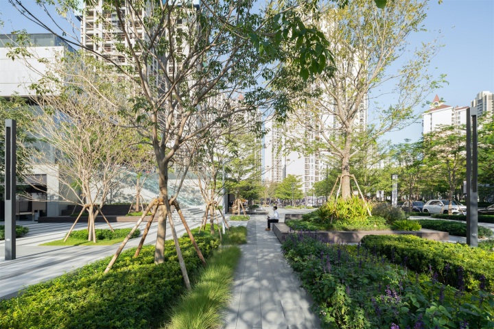 Huilongpu Community Center New Open Space Stitching Residentials And ...