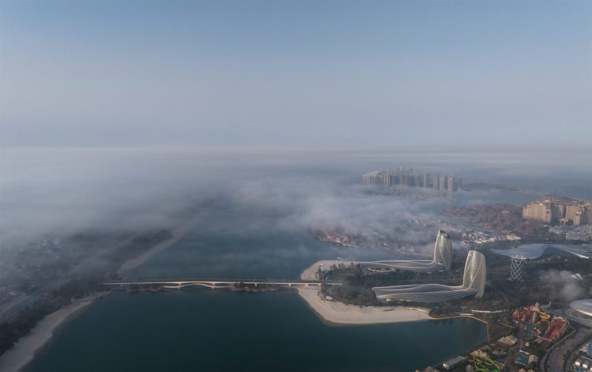 Landscape Bridge of No.1 Haihua Island, Danzhou City, Hainan Province ...