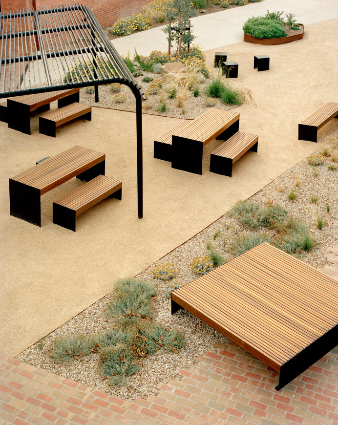 Bendigo Kagan TAFE Institute by SBLA Studio – mooool