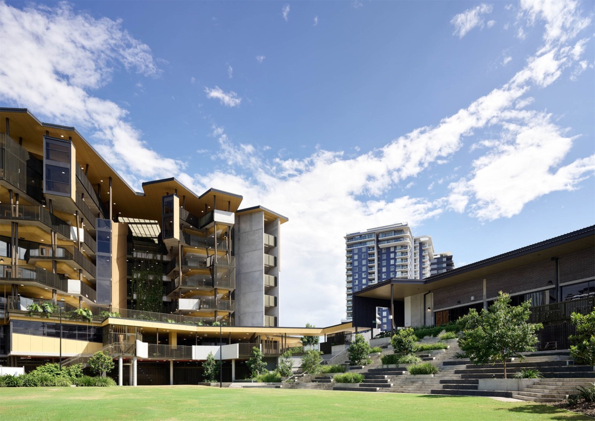 Fortitude Valley State Secondary College by Arcadia Landscape ...