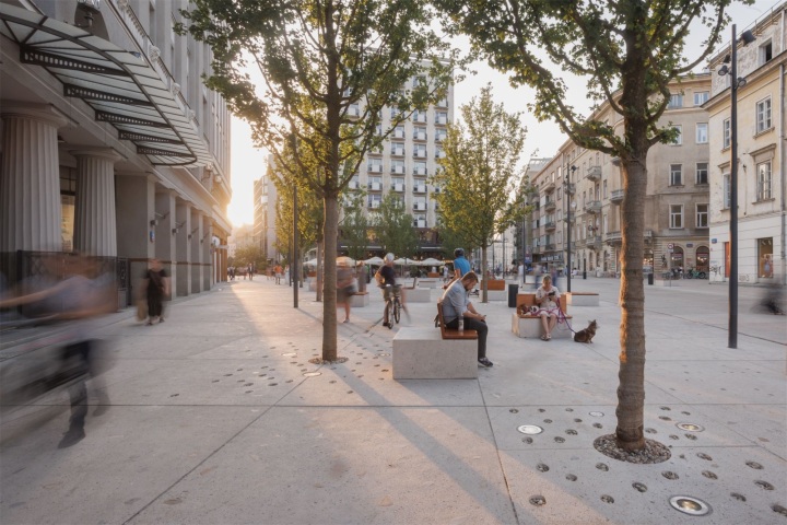 Five Corners Square by WXCA – mooool