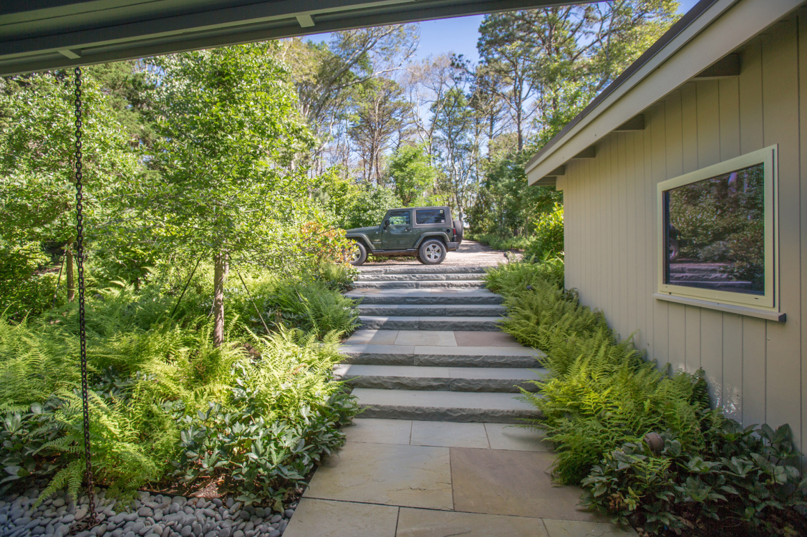 Make Historical Building into a Peaceful Living Space by Integrating ...