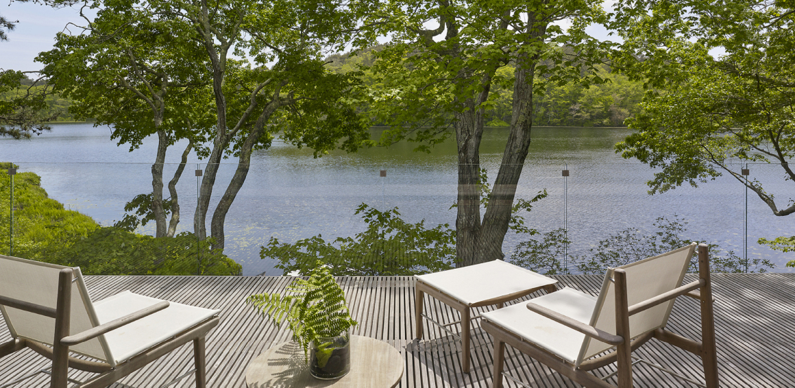 Make Historical Building into a Peaceful Living Space by Integrating ...