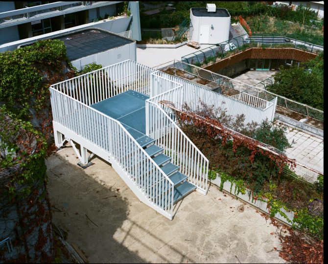 连接城市的另一界面，屋顶上的观景楼梯 / Bertrand Taquet Architectes – mooool木藕设计网