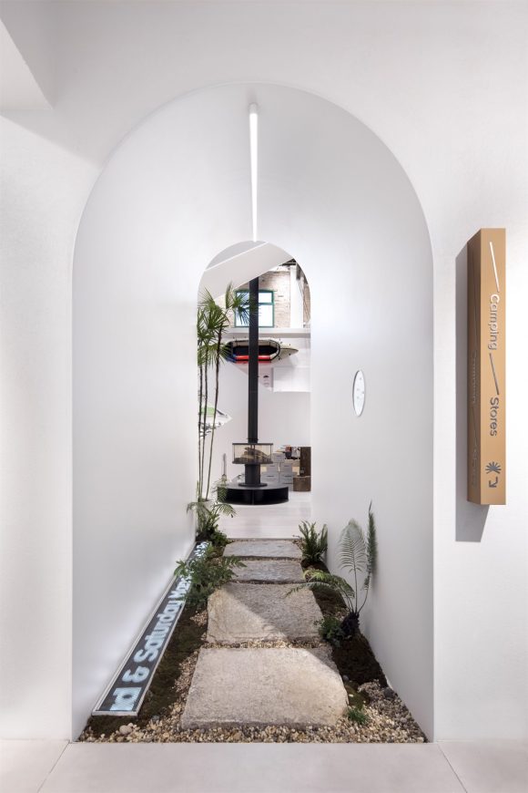 BACKROAD — 根植于户外文化，由老厂房改造而来的城市落脚点 / 观堂设计 – mooool木藕设计网