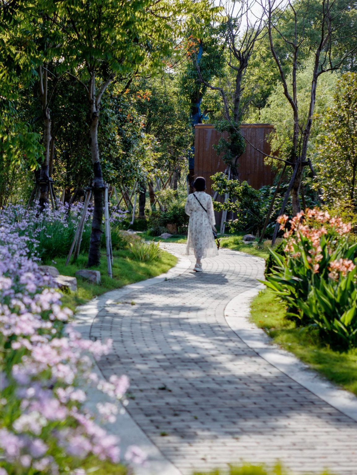 Green landscape design and architectural development scheme design of ...