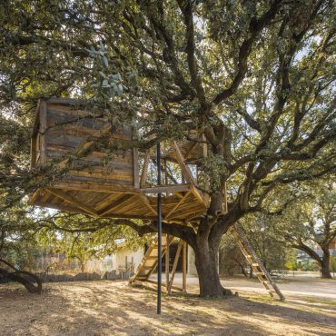 Tree House for children by Ignacio Borrego Architects – mooool