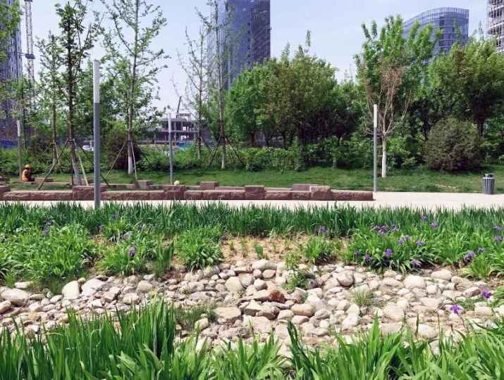 中央商务区里的生态绿洲：济南绸带公园 / SOM – mooool木藕设计网