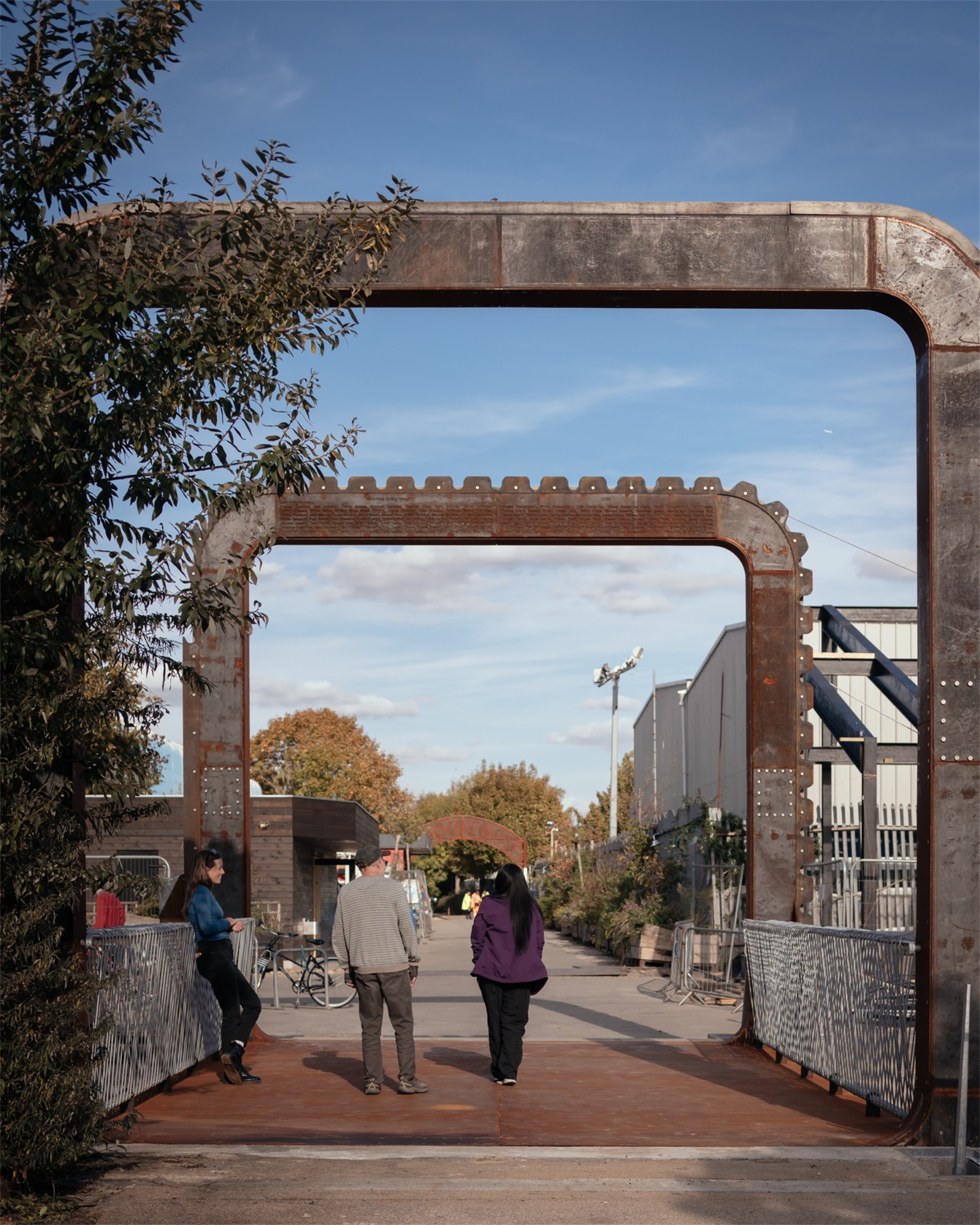 The Cody Dock Rolling Bridge by Thomas Randall-Page – mooool