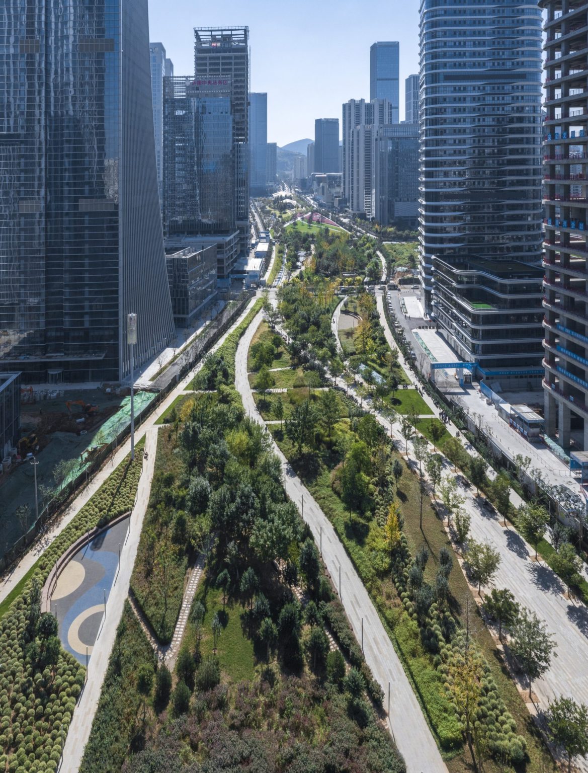 中央商务区里的生态绿洲：济南绸带公园 / SOM – mooool木藕设计网