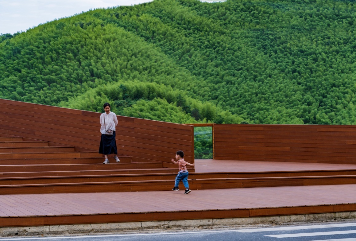 Qinglong Bay Lake Viewing Station, Sichuan-Tibet Route, South Anhui by MEDG Current Engineering ...